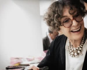 Qui est Sarah Moon ? Biographie de Sarah Moon – Art Guide